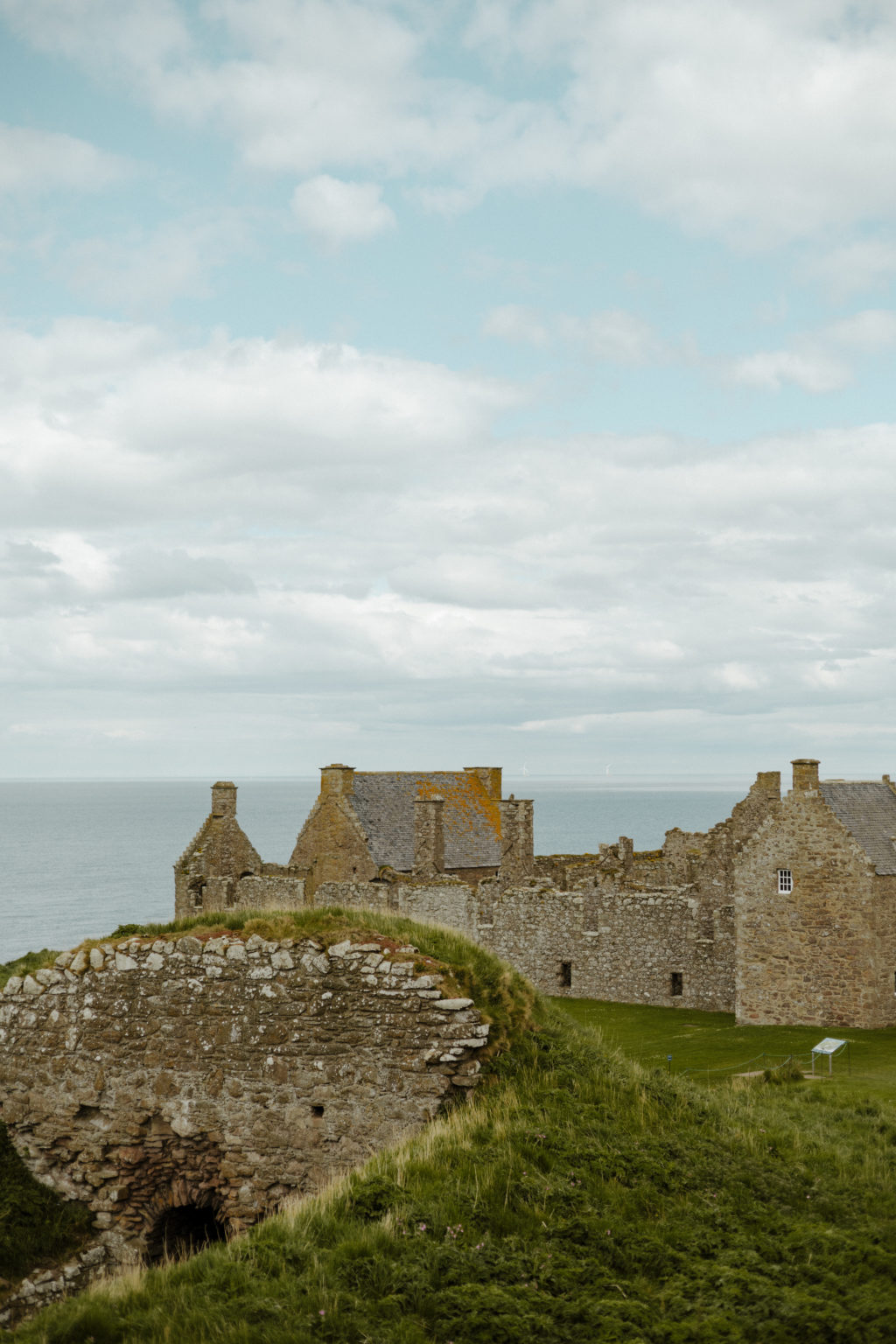 Castles in Scotland: 7 Must Visit Castles! - thewildlylife.com