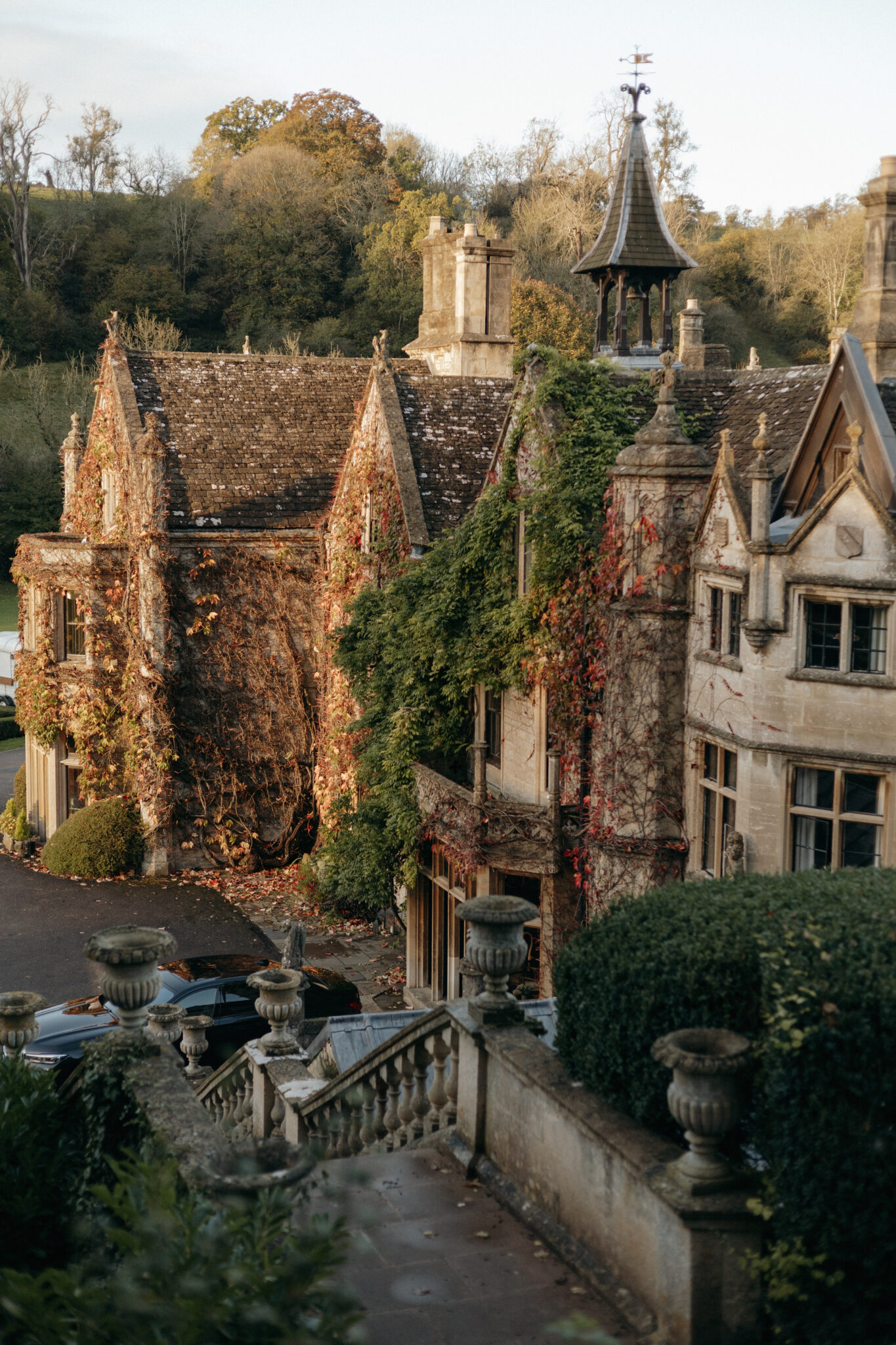 Castle Combe Cotswolds Visiting Guide - thewildlylife.com